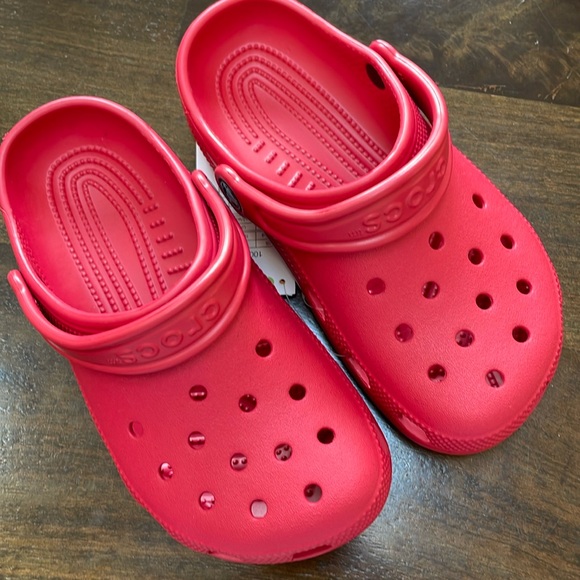 CROCS | Shoes | Crocs Classic Clogscolor Is Pepper | Poshmark